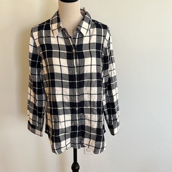 Faherty | Tops | Faherty Reversible Shirt | Poshmark